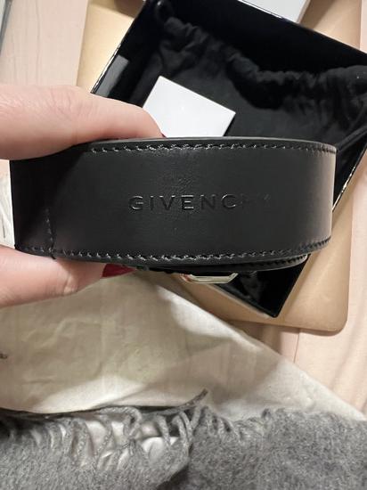 Nov unisex Givenchy kaiš