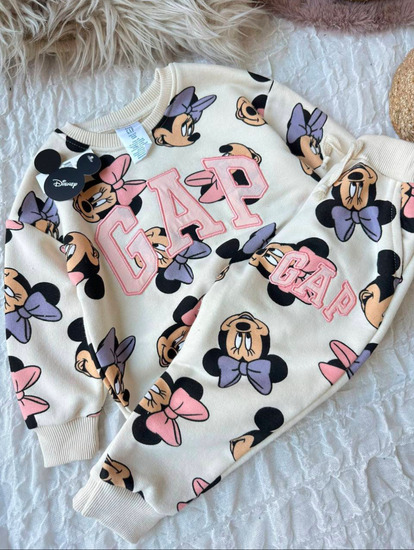 Gap disney