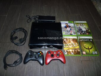 XBOX360 konzola 250GB dva dzojstika i igre