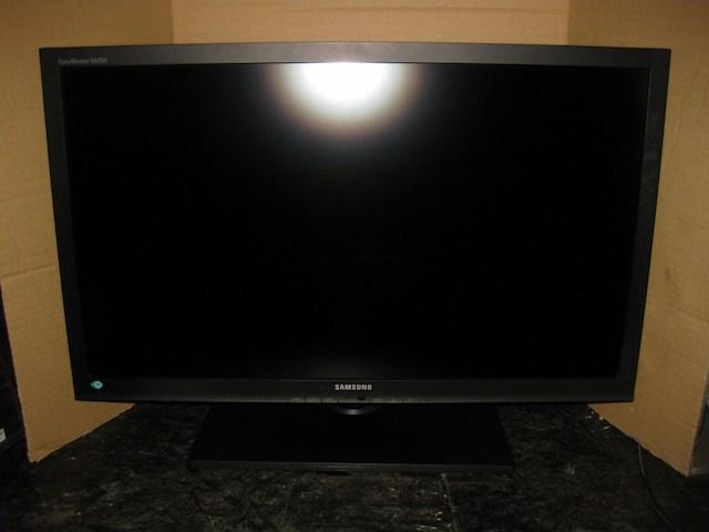 MV06.SAMSUNG S27A850D Poslovni monitor 27` PIVOT