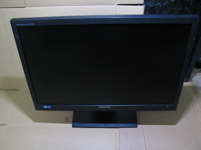 MON146.SAMSUNG S22A450 PIVOT biznis monitor 22 inca