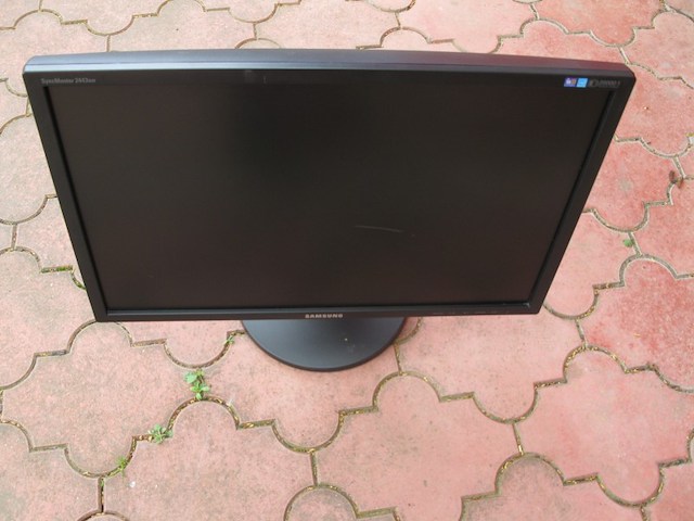 MON139.SAMSUNG SyncMaster 2443BW PIVOT 24 inca