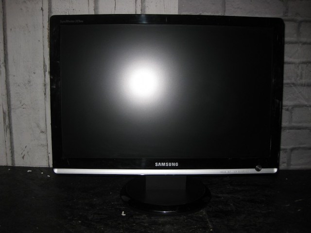 MON58.SAMSUNG 223BW monitor 22inca