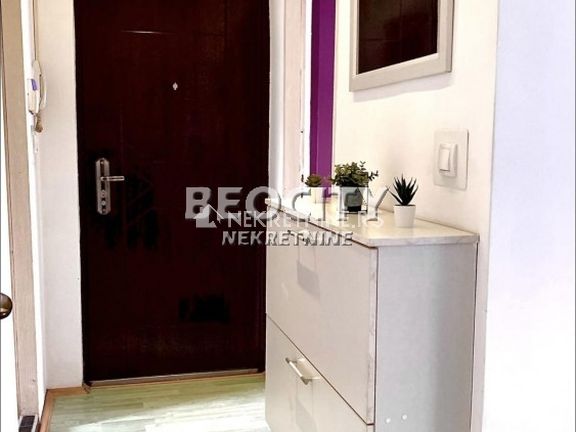 Novi Sad, Centar, Beogradski kej, 2.0, 54m2, 650EUR