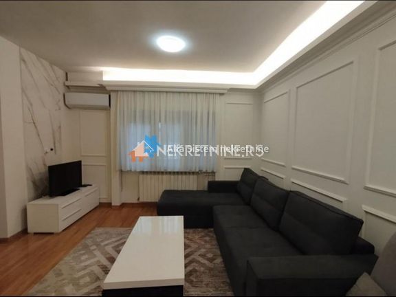 Vračar, Neimar, 1.0 stan, 33m2, 500 EUR, ID 46695