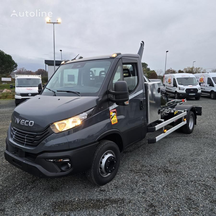 Novi IVECO Daily 72C18 kiper