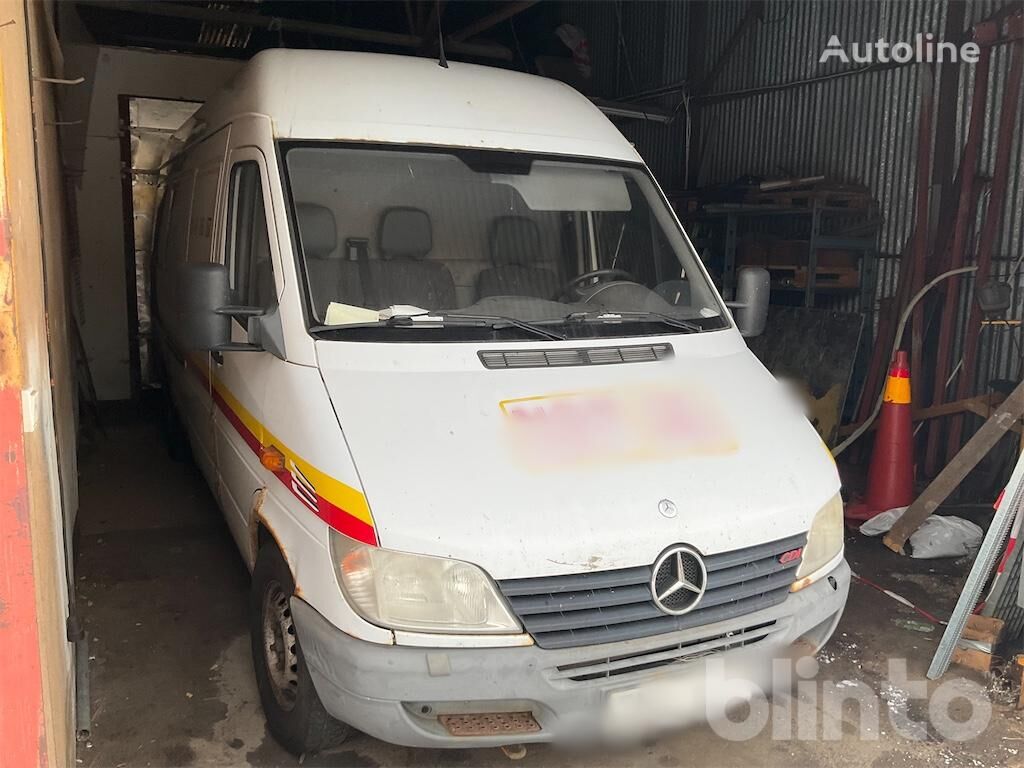 Prodaje se Mercedes-Benz 313 CDI minibus furgon na aukciji