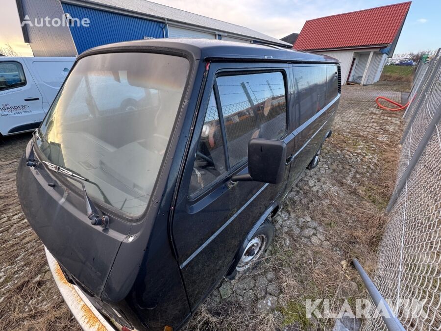 Prodaje se Volkswagen Transporter minibus furgon na aukciji