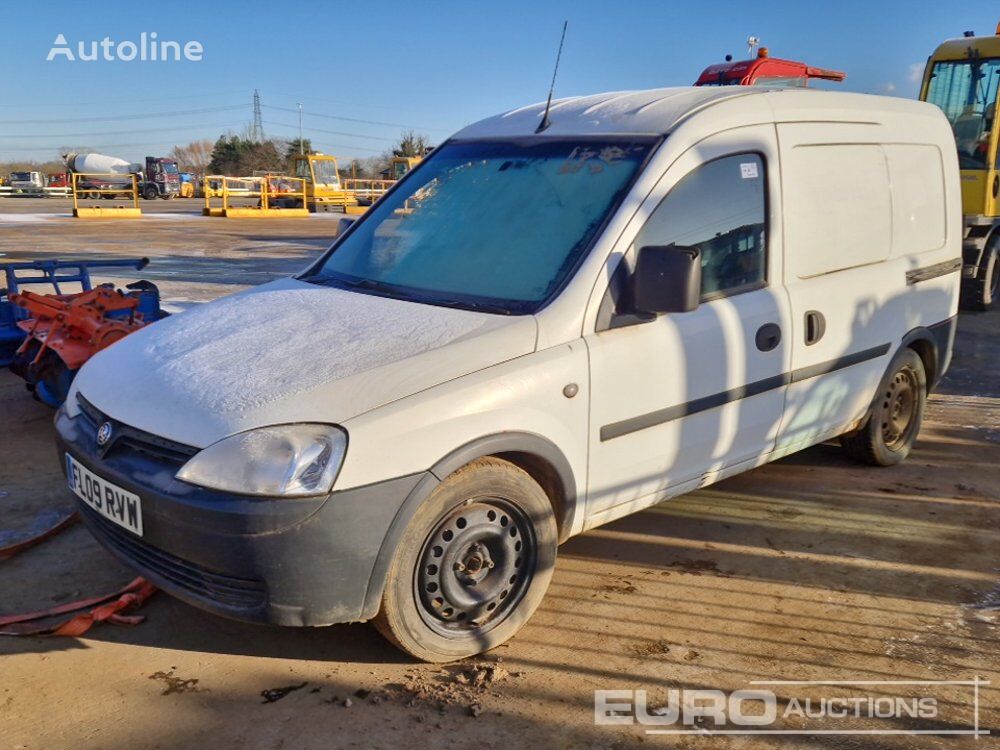 Prodaje se Vauxhall Combo 2000 laki furgon na aukciji