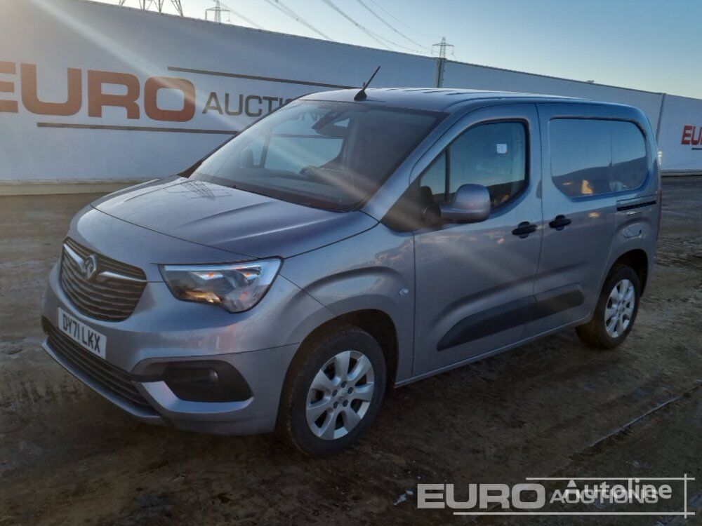 Prodaje se Vauxhall Combo laki furgon na aukciji