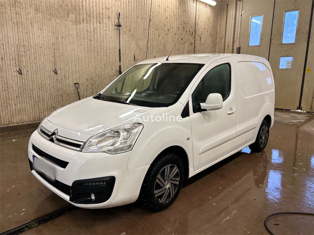 Prodaje se Citroen BERLINGO laki furgon na aukciji