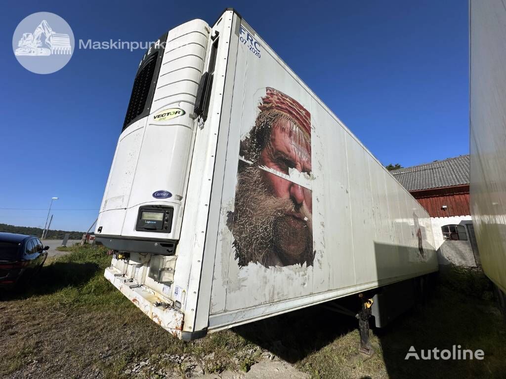 Schmitz Cargobull SKO 24 poluprikolica hladnjača