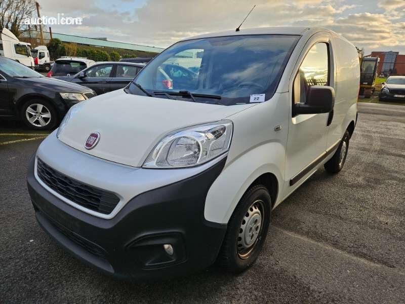 Prodaje se FIAT Fiorino kamion furgon < 3.5t na aukciji