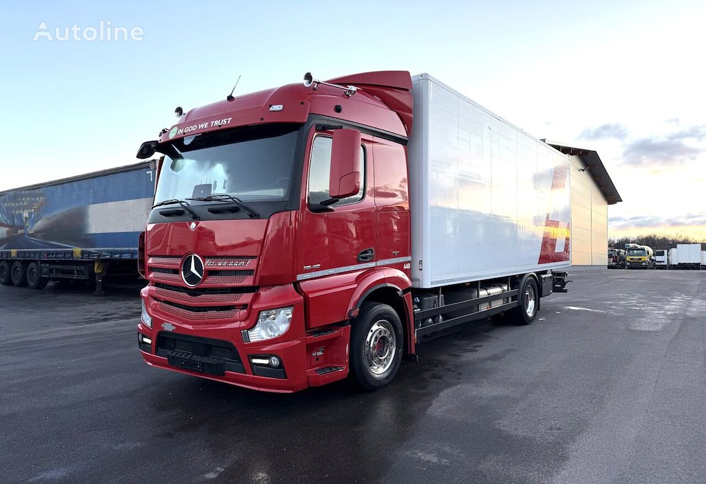 Mercedes-Benz Actros 1846 kamion furgon