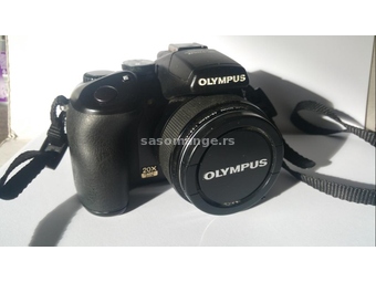 OLYMPUS SP-570UZ digitalni fotoaparat