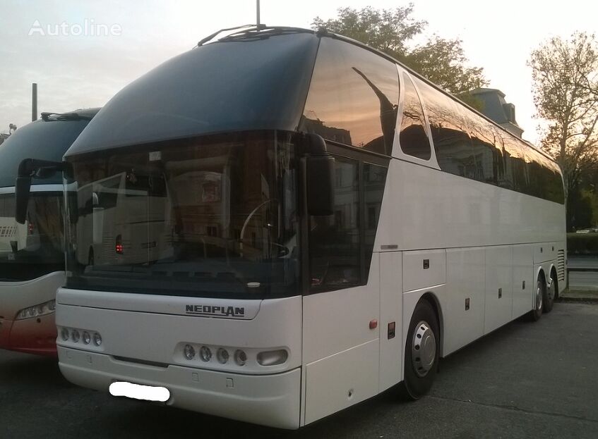 Neoplan Starliner N516 turistički autobus