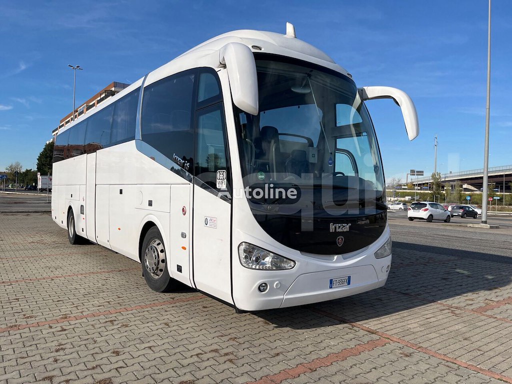 Prodaje se Irizar i6 prigradski autobus na aukciji