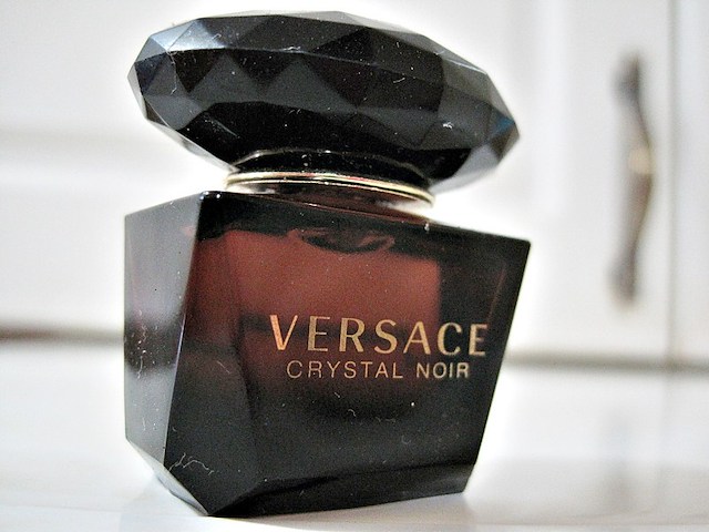 Versace Crystal Noir