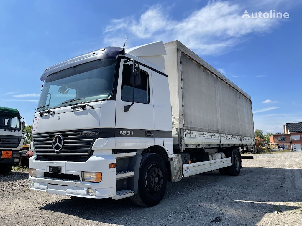 Mercedes-Benz Actros 1831 kamion sa klizna zavesa cerada