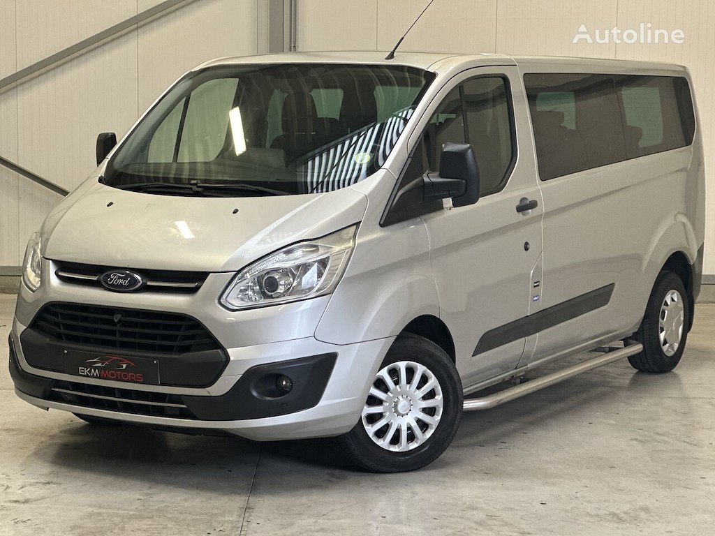 Ford Transit Custom putnički minibus