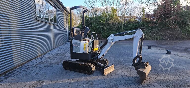 Mini bageri
Bobcat E10z