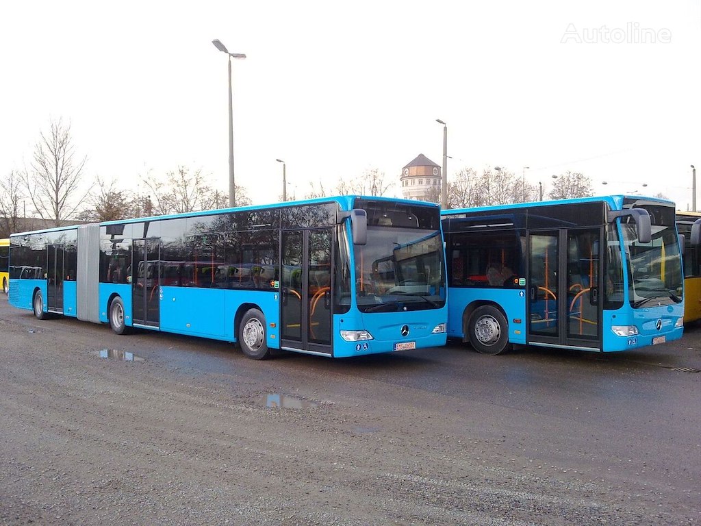 Mercedes-Benz 2x O530 Citaro G zglobni autobus