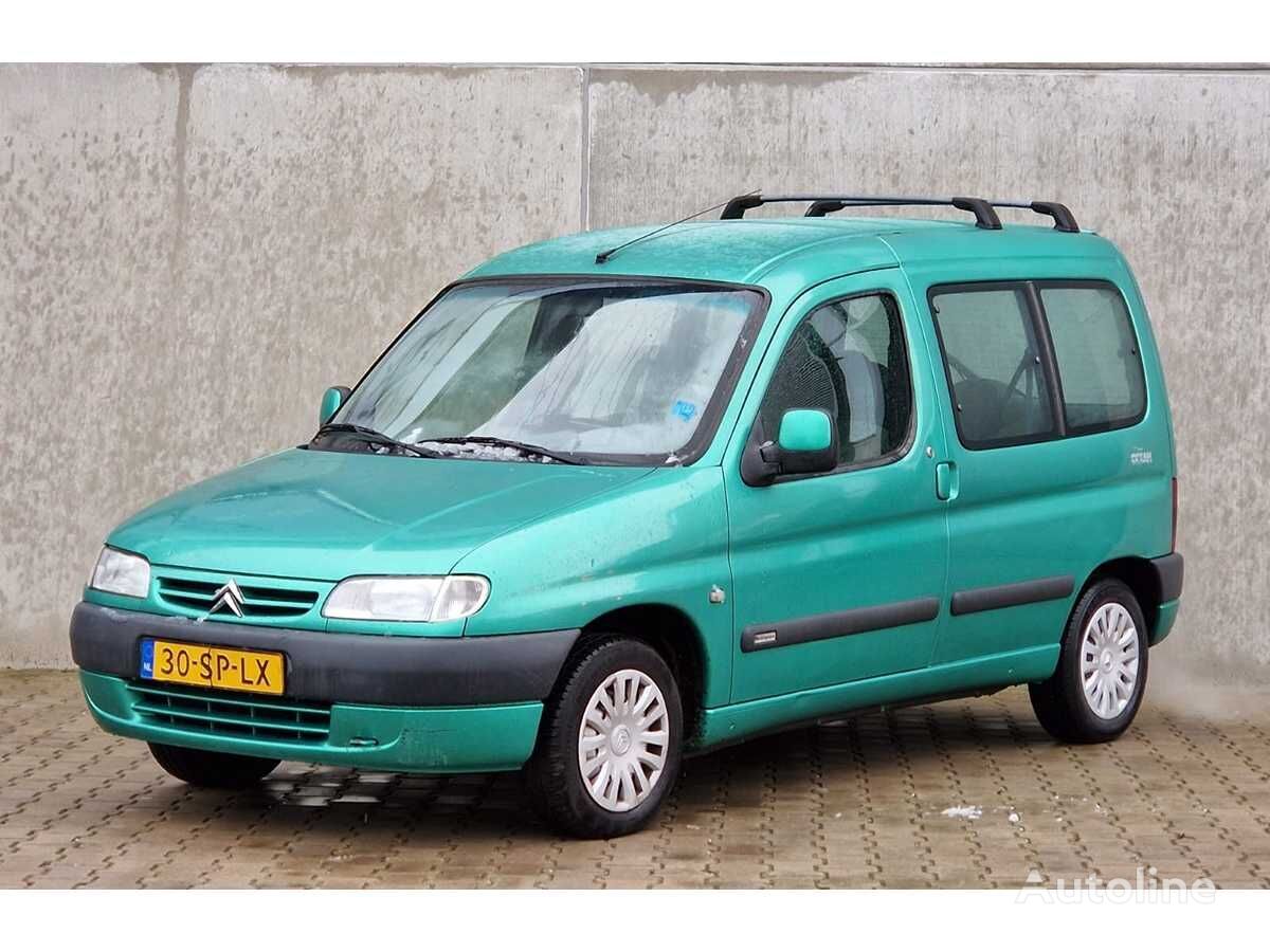 Prodaje se Citroen Berlingo minivan na aukciji