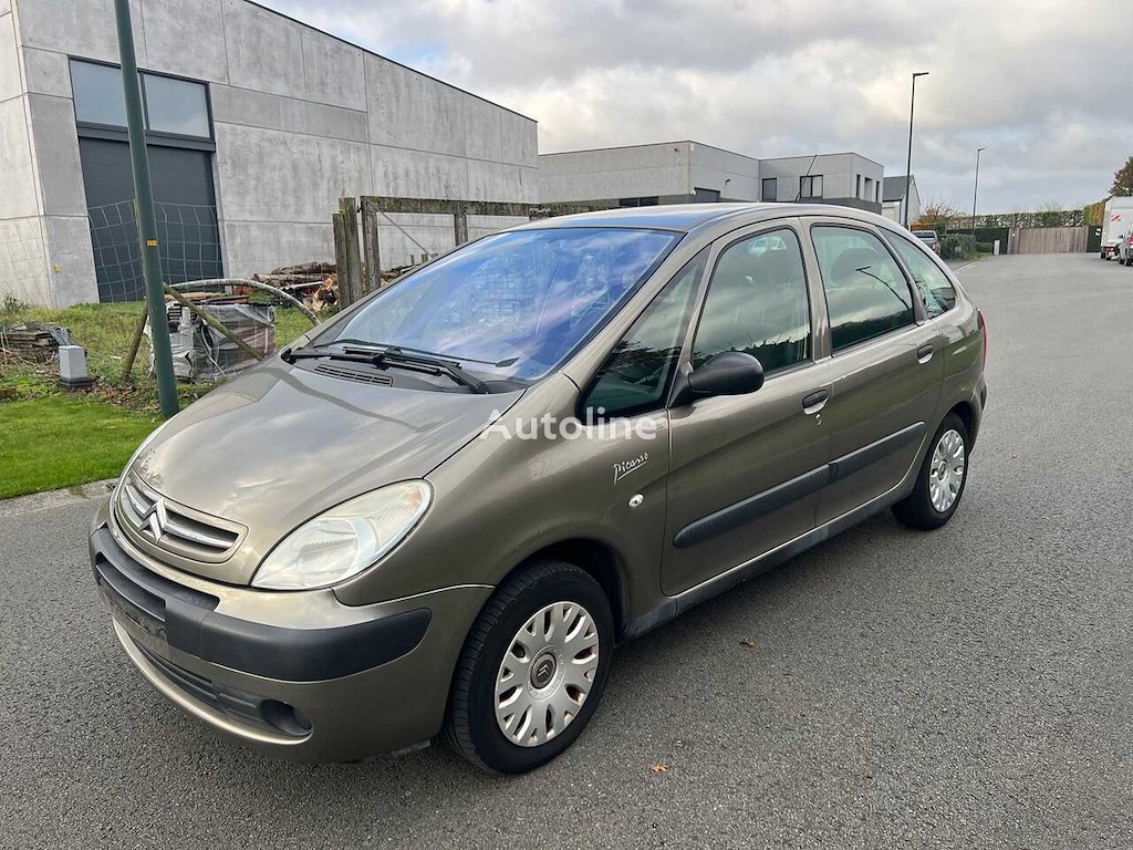 Prodaje se Citroen XSARAPICASSO AUTO minivan na aukciji