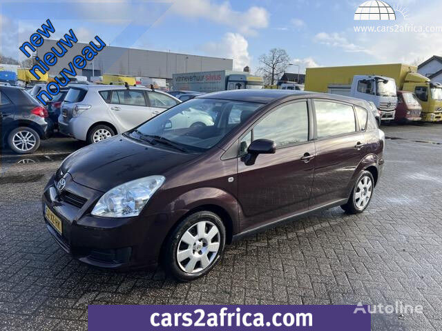 Toyota Verso 1.6 VVT-i Terra minivan