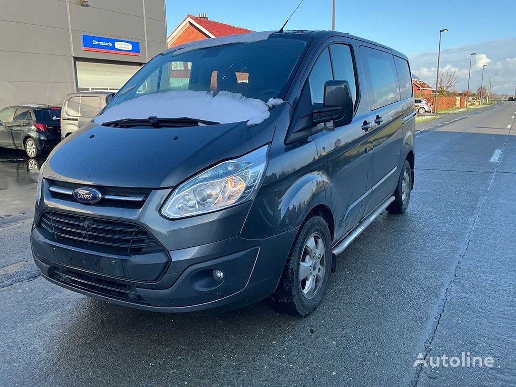 Prodaje se Ford Transit custom kombi minibus na aukciji