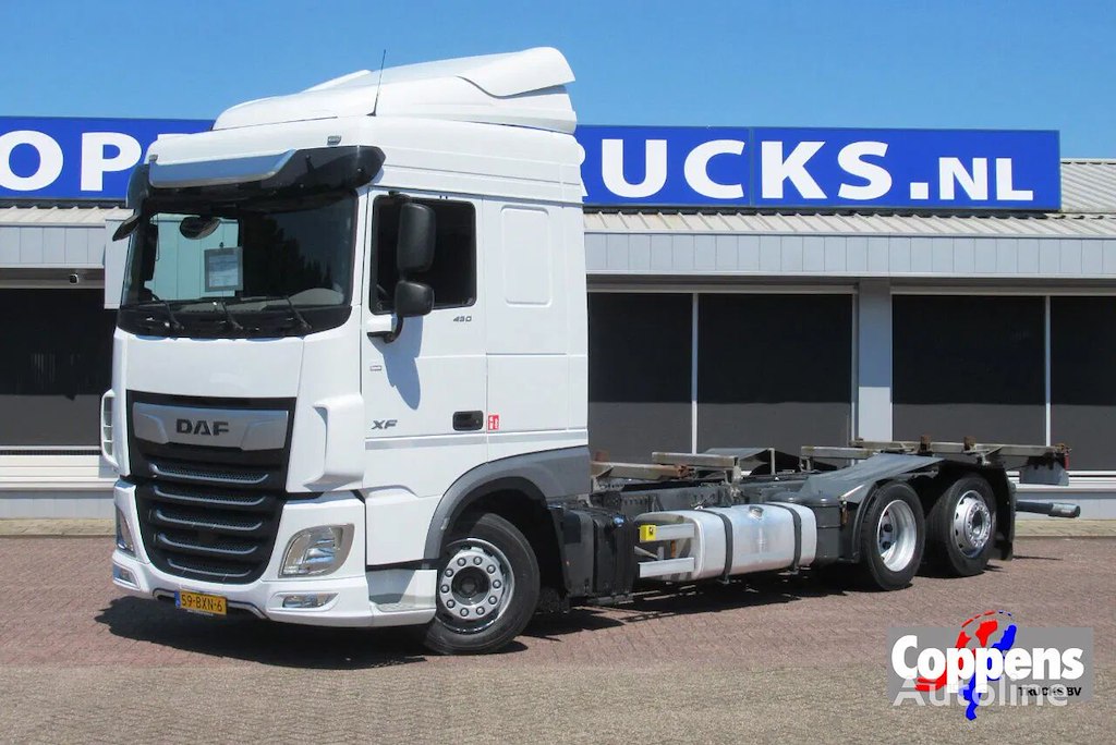 DAF XF 450 FAR BDF Systeem vozilo za prevoz kontejnera