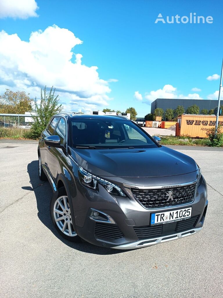 Peugeot 5008 GT krosover