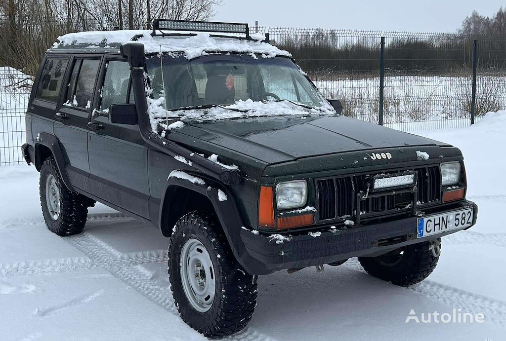 Jeep Cherokee terenac