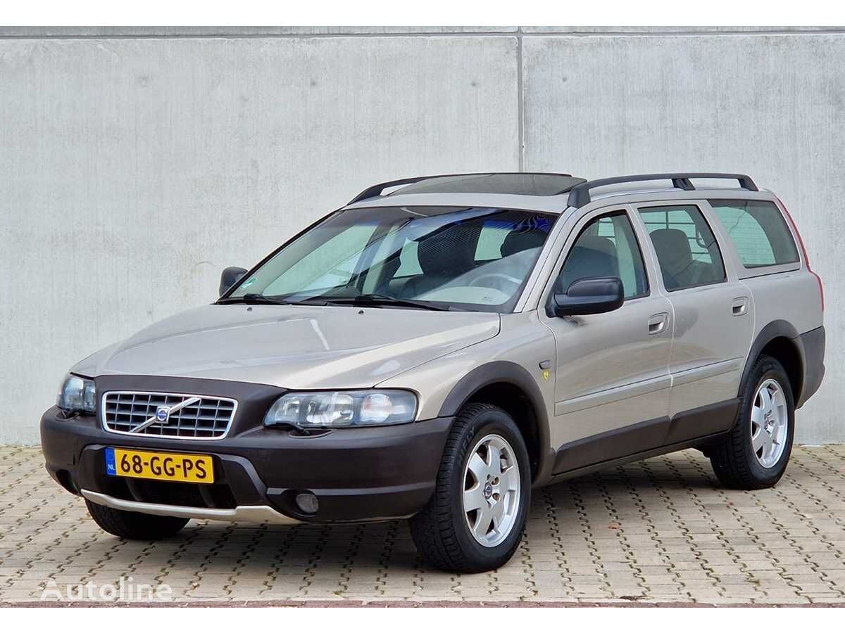 Prodaje se Volvo V70 Cross Country karavan na aukciji