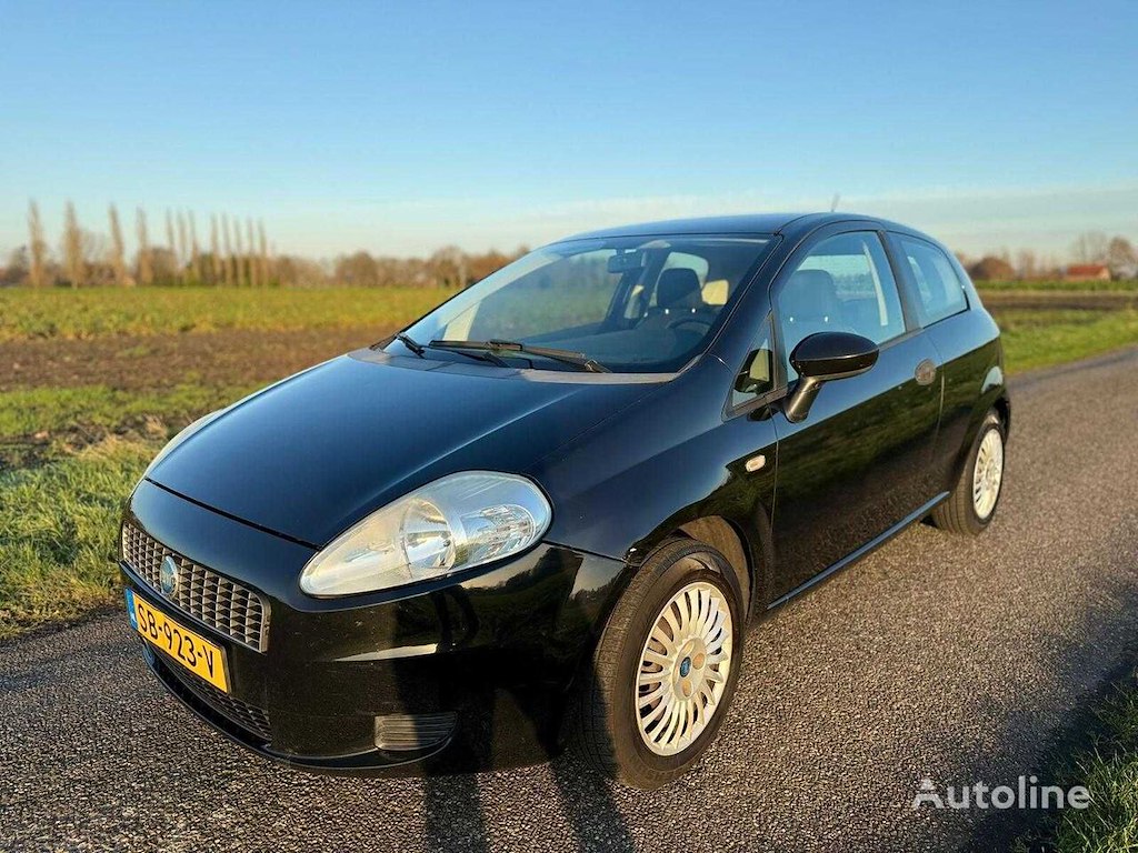 Prodaje se FIAT Grande Punto hečbek na aukciji