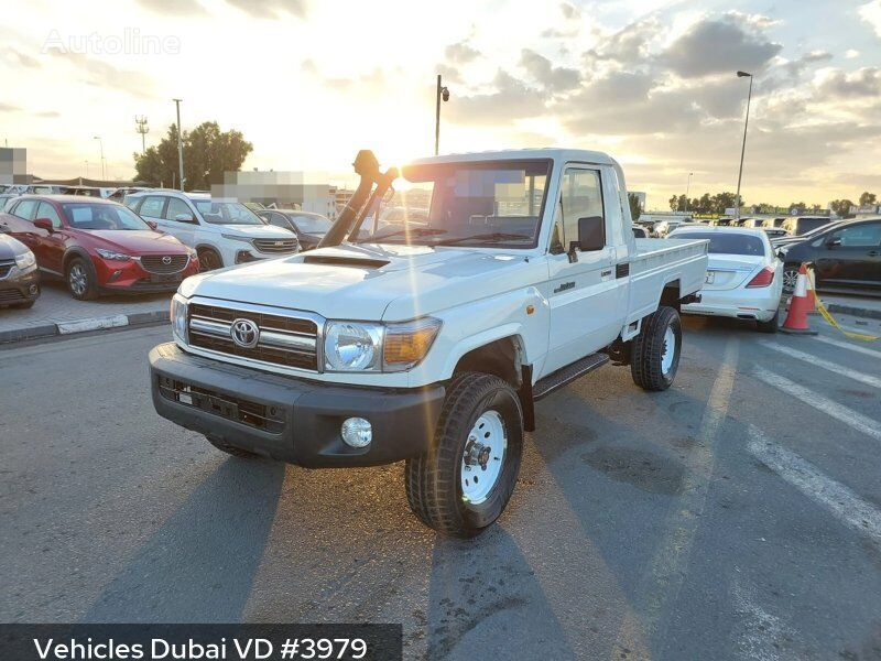 Toyota LANDCRUISER PICKUP pikap