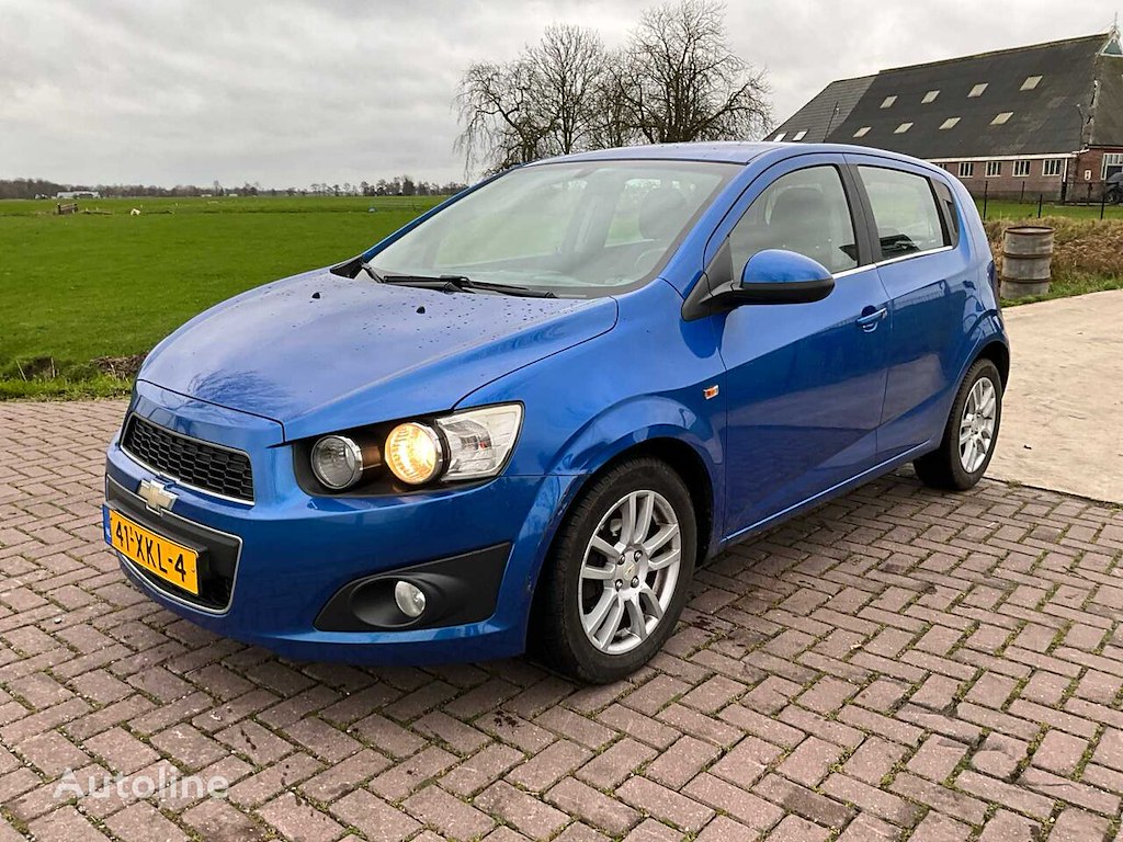 Prodaje se Chevrolet Aveo hečbek na aukciji