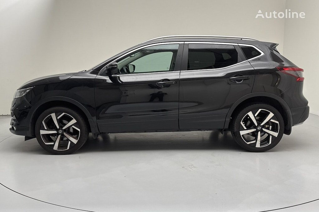 Prodaje se Nissan Qashqai krosover na aukciji