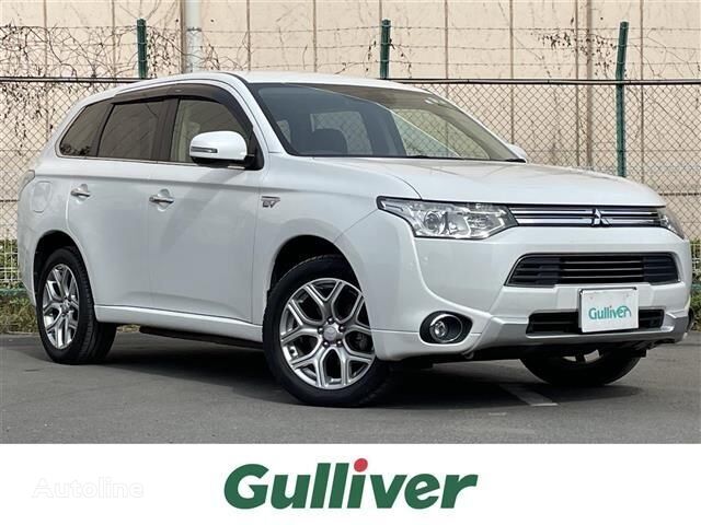 Mitsubishi OUTLANDER krosover