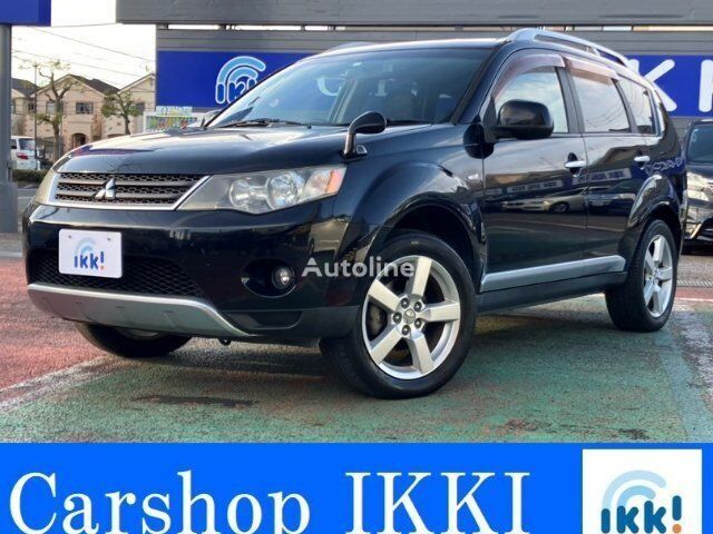 Mitsubishi OUTLANDER krosover