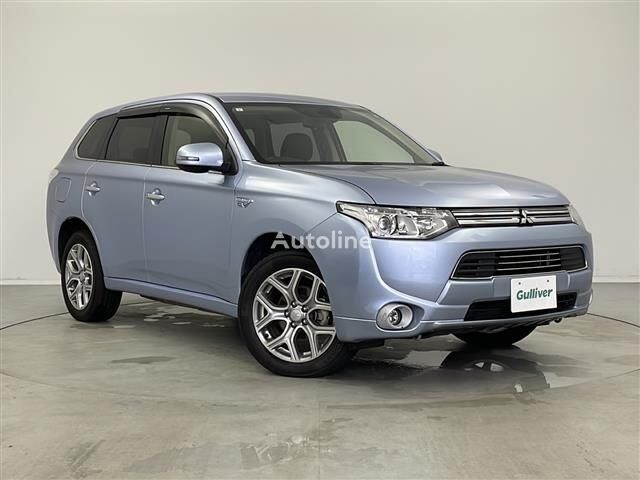 Mitsubishi OUTLANDER krosover