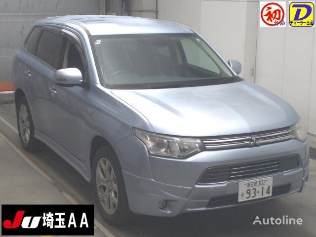 Mitsubishi OUTLANDER krosover