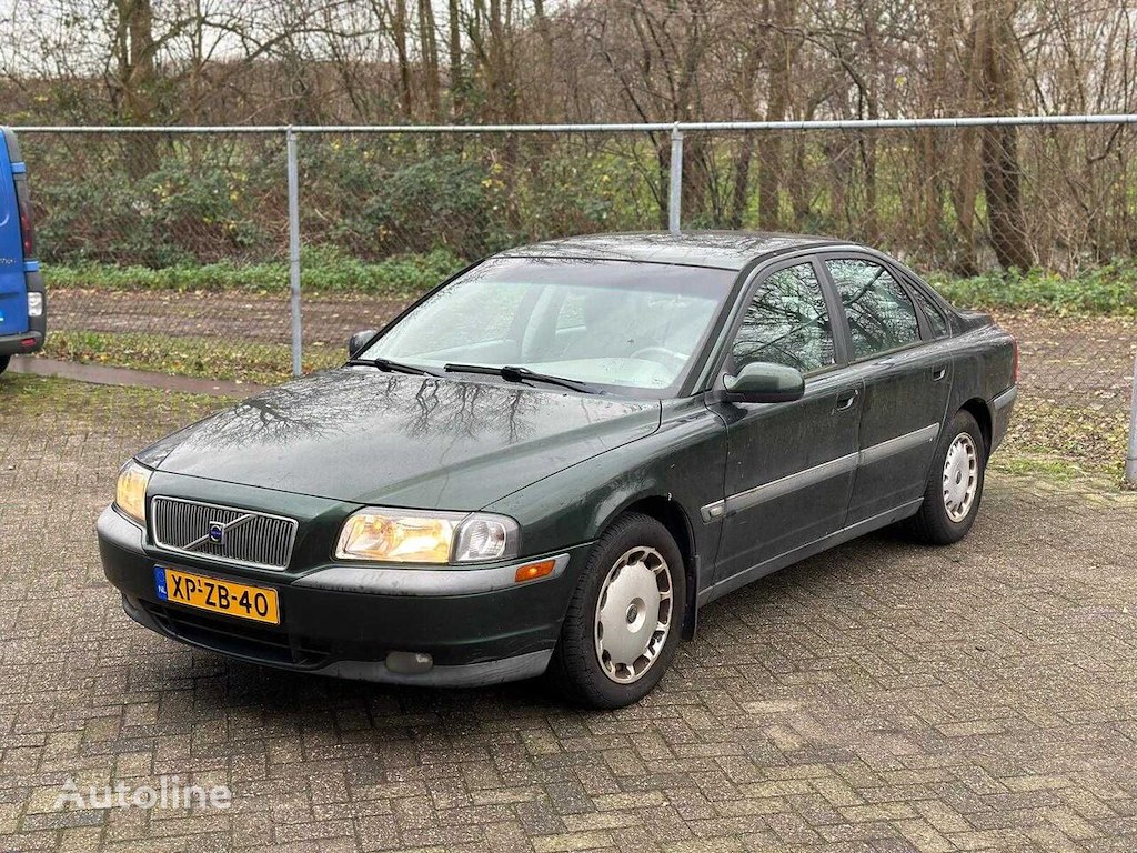 Prodaje se Volvo S80 sedan na aukciji