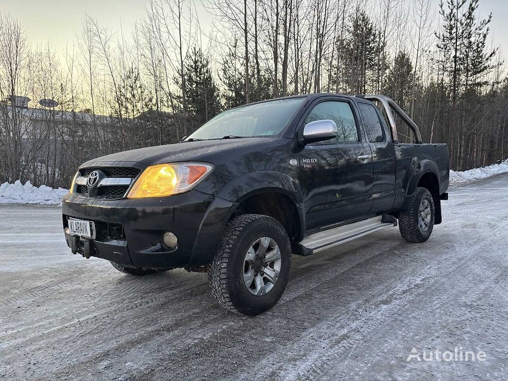 Prodaje se Toyota Hilux pikap na aukciji