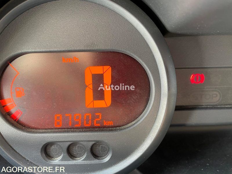 Prodaje se Renault TWINGO hečbek na aukciji