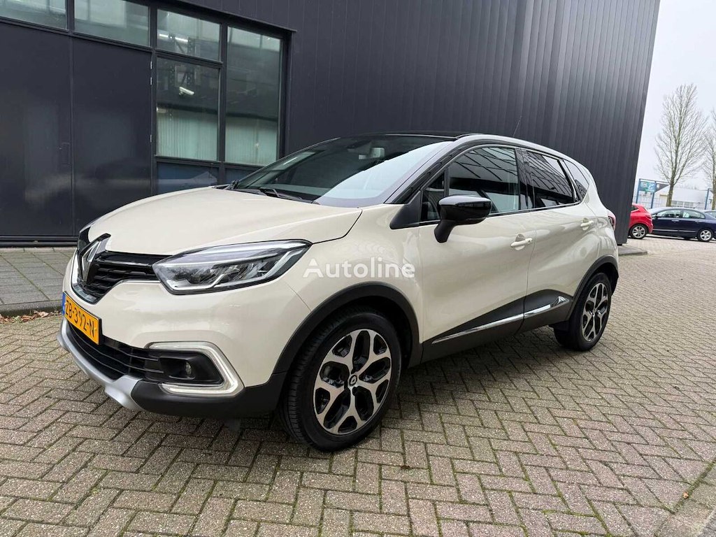 Prodaje se Renault Captur krosover na aukciji