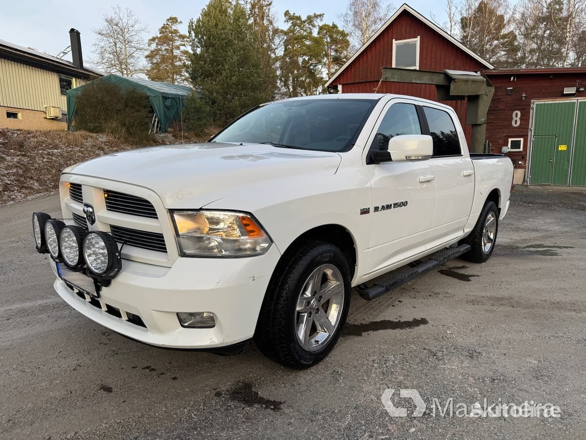 Prodaje se Dodge Ram 1500 pikap na aukciji