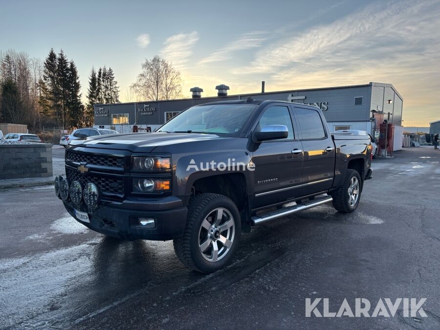 Prodaje se Chevrolet Silverado LTZ pikap na aukciji