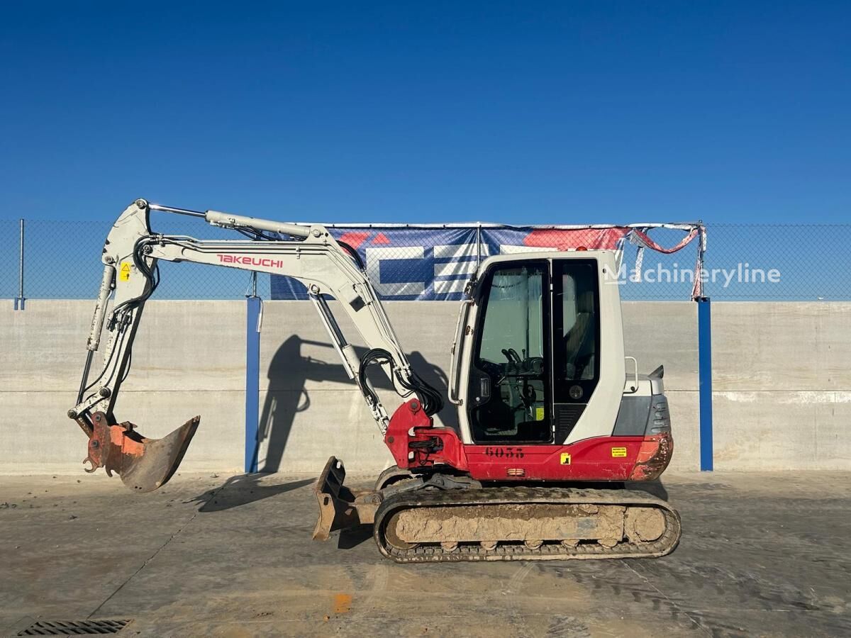 Takeuchi TB 250 mini bager