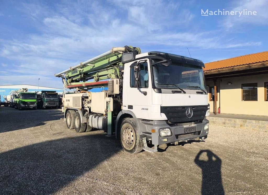 Schwing KVM 34 XG na šasiji Mercedes-Benz ACTROS 2636 pumpa za beton